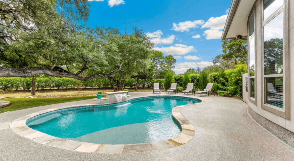 Unveiling the Lifespan of a Gunite Pool